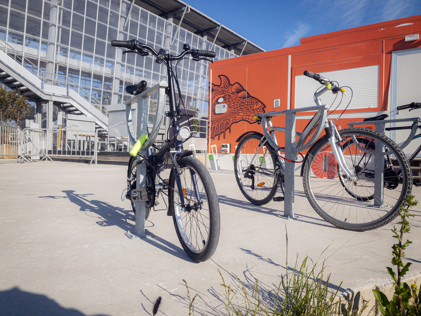 the bike welcome label